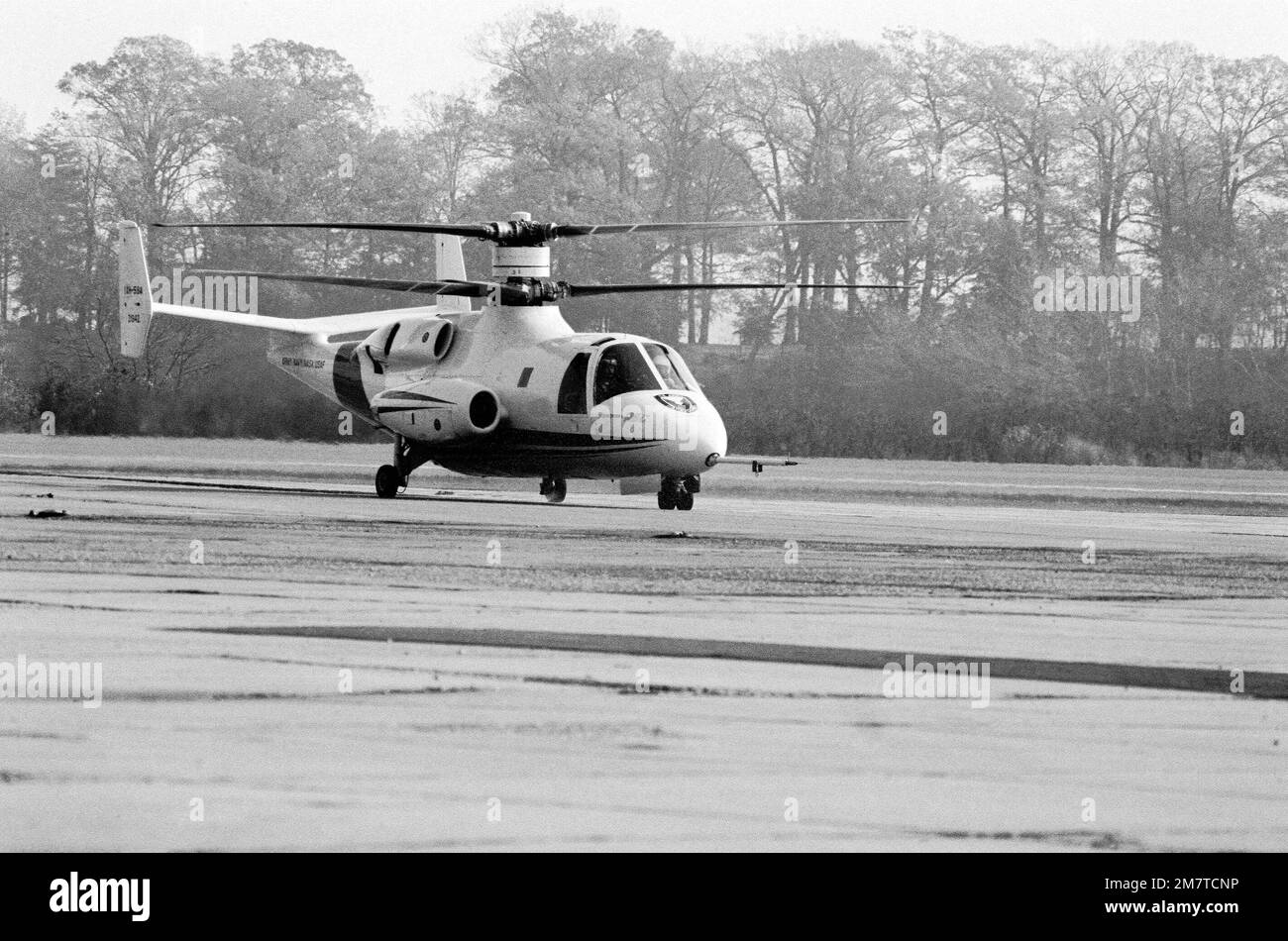 Right front view of an XH-59A Advancing Blade Concept (ABC) rotor ...