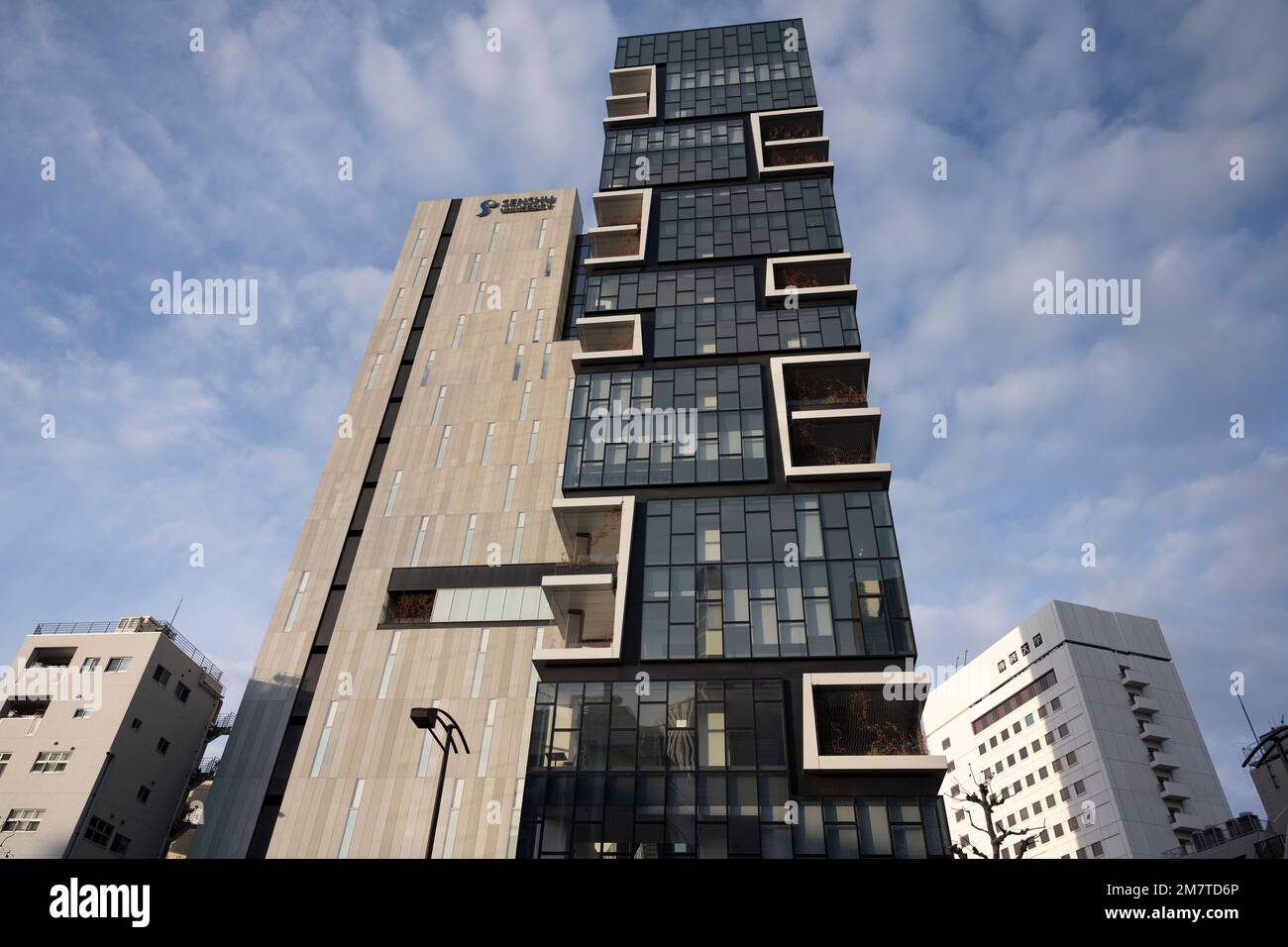 Well rounded hi-res stock photography and images - Alamy