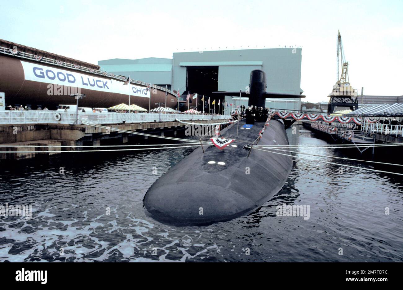 A port bow view of the nuclear-powered ballistic missile submarine USS ...