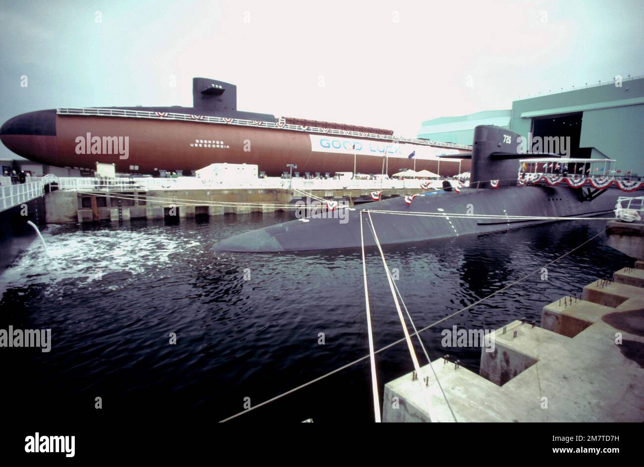 A port bow view of the nuclear-powered ballistic missile submarine USS ...