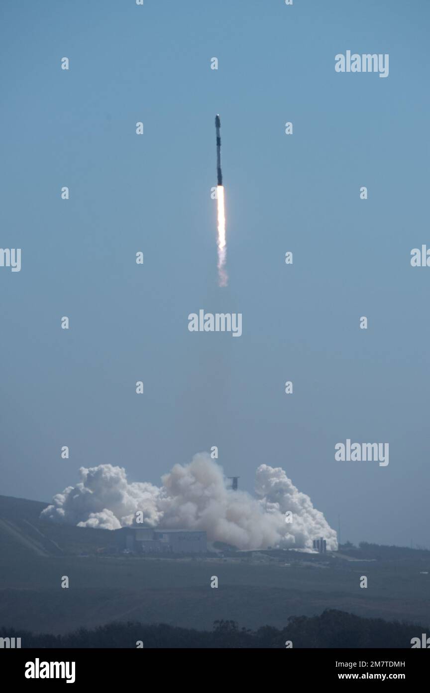 A SpaceX Falcon-9 rocket carrying a Starlink mission launches from ...