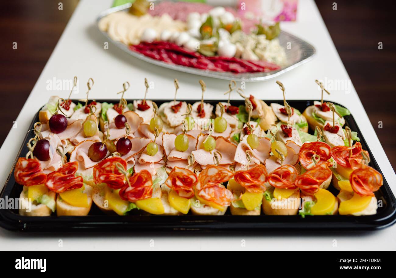 catering delivery tray appetizers canapés on a skewer Stock Photo - Alamy