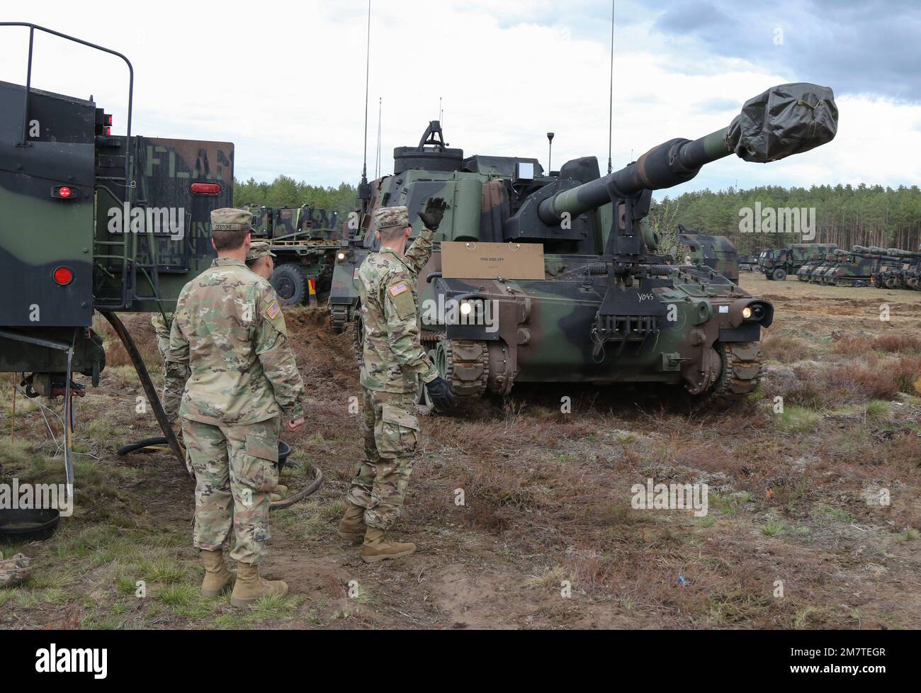 Soldiers with the 1st Battalion, 109th Infantry Regiment, 55th Maneuver ...