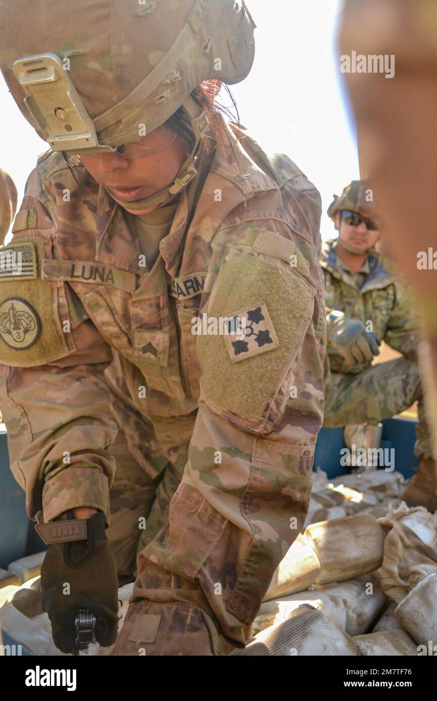 U.S. Soldiers with 588th Brigade Engineer Battalion, 3rd Brigade Combat ...
