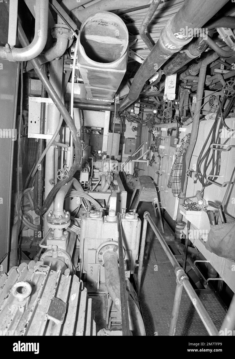 The lower engine room aboard the guided missile frigate UNDERWOOD (FFG ...