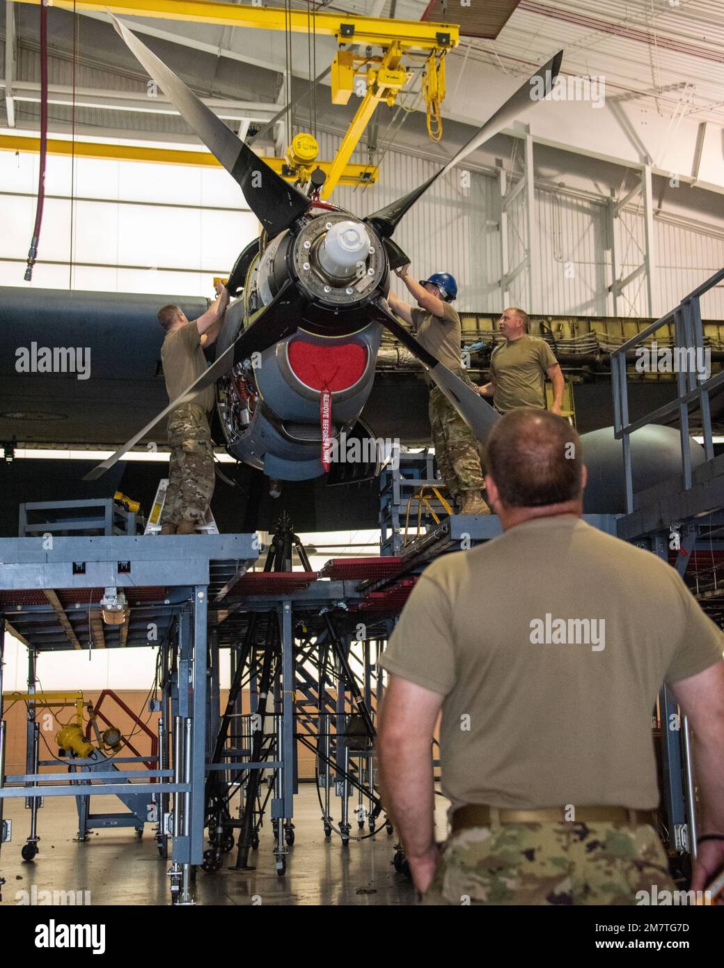 Airmen with the 166th Airlift Wing, 166th Maintenence Squadron, jet ...