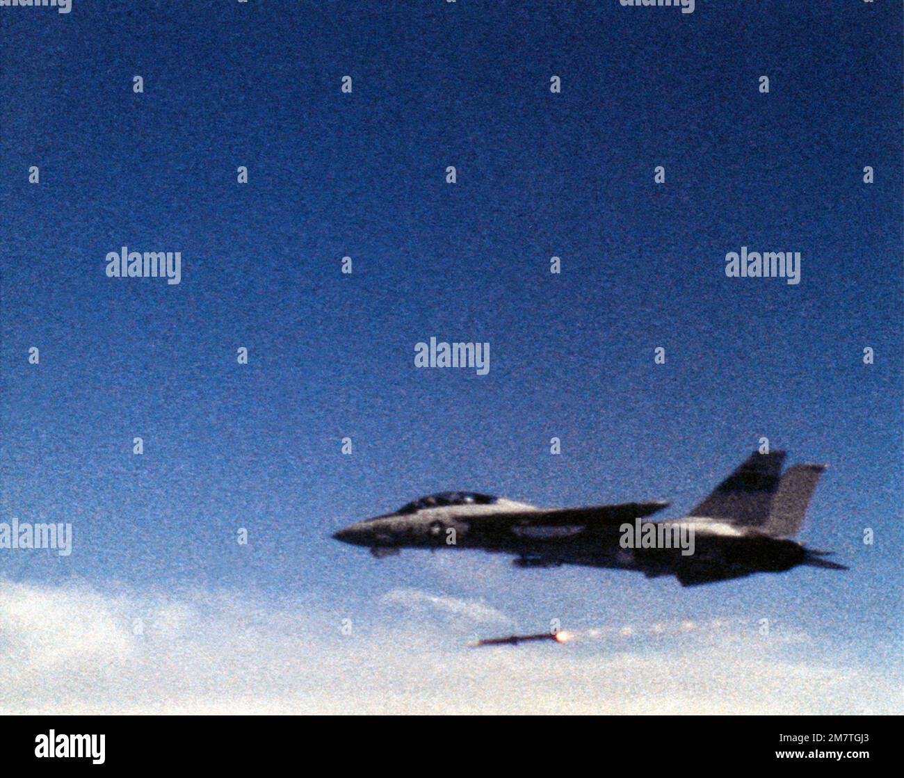 An advanced medium range air-to-air missile (AMRAAM) after its launch ...