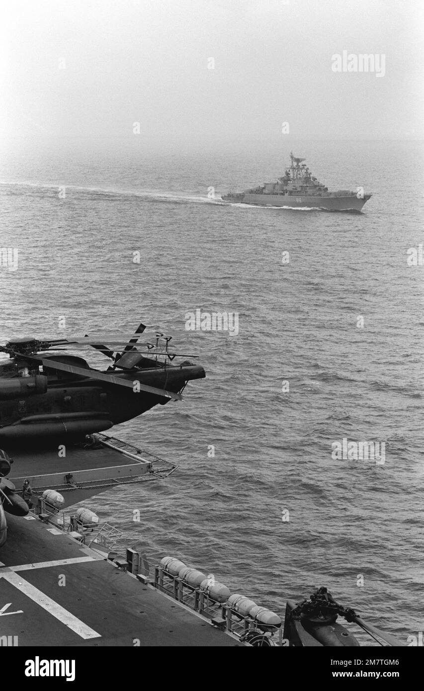 A starboard bow view of the Soviet Kildin class guided missile ...