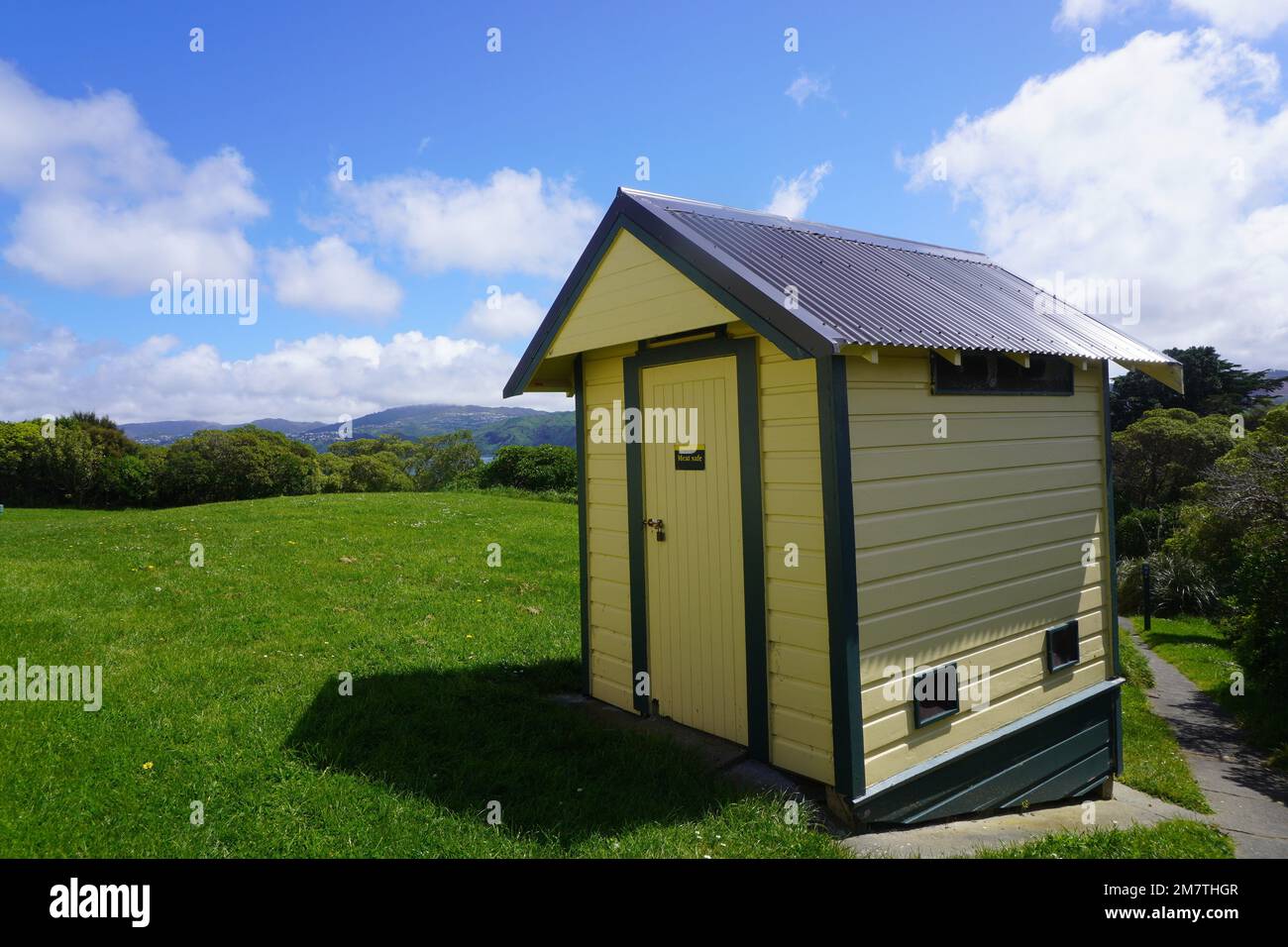 Meat Safe in an idyllic Location on Matiu Somes Island in Wellington ...