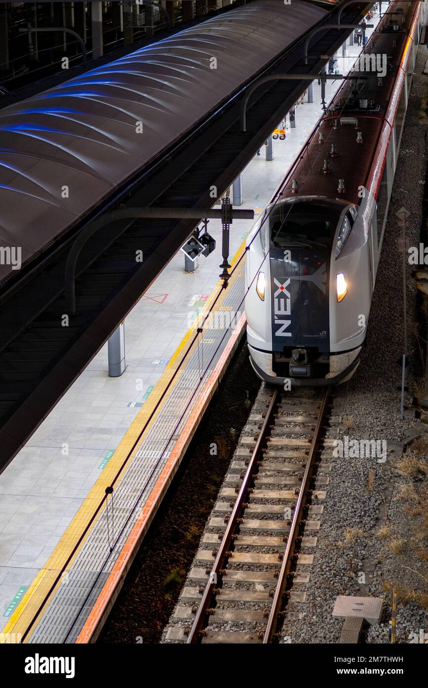Tokyo, Japan. 6th Jan, 2023. The Narita Express airport shuttle train ...