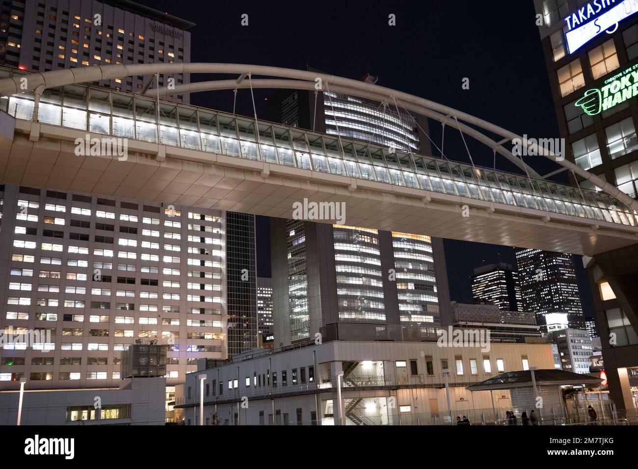 Tokyo, Japan. 6th Jan, 2023. A skybridge connecting buildings at the ...