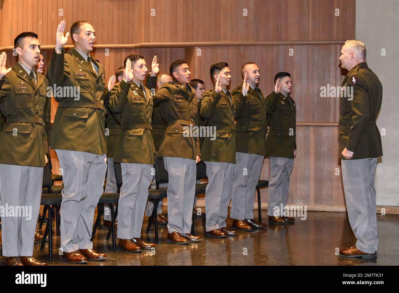 U.S. Army Medical Center of Excellence Commanding General Maj. Gen ...