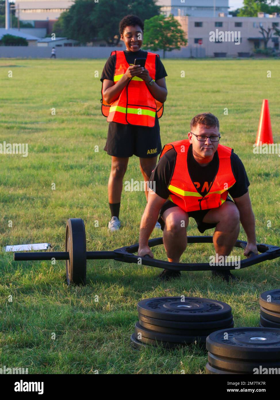 AUSTIN, Texas — Texas Army National Guard Soldiers with the ...