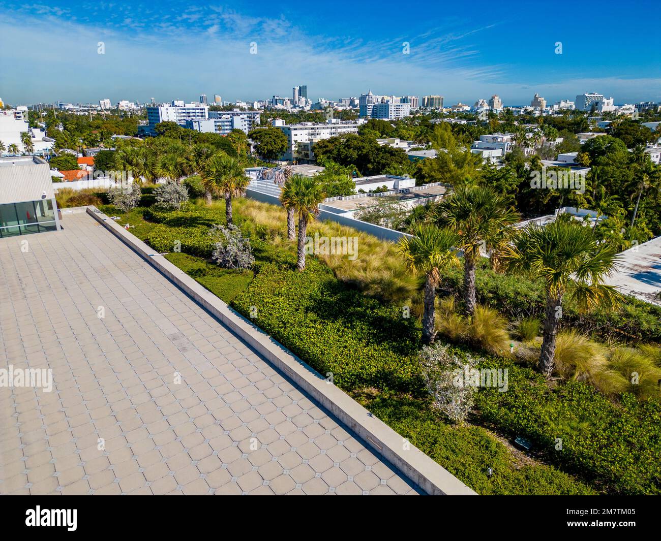 Green rooftop miami hi-res stock photography and images - Alamy