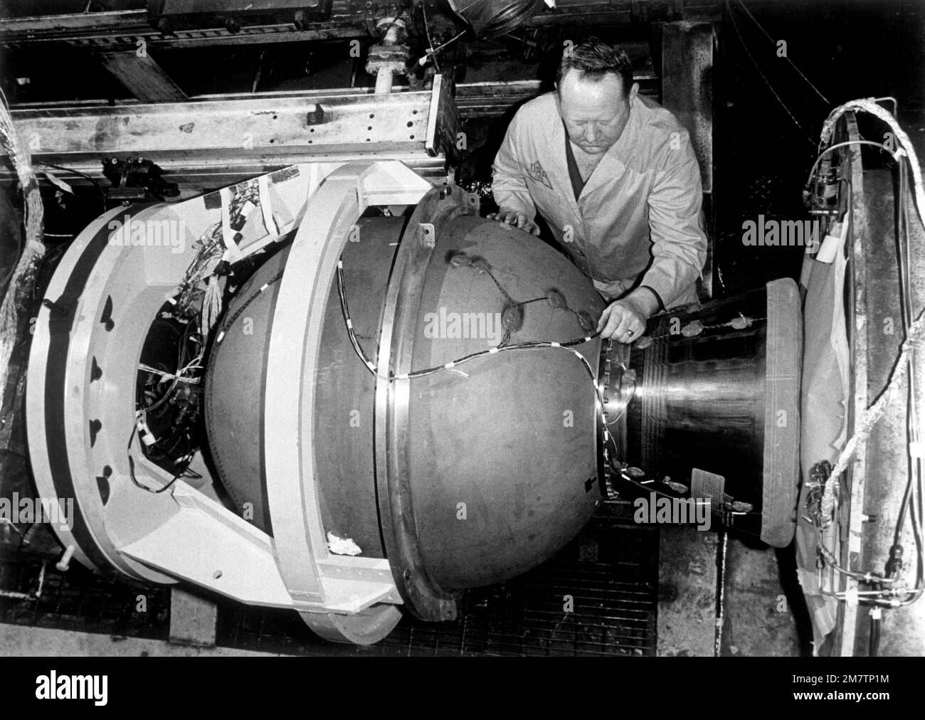 Engine test cell hi-res stock photography and images - Alamy