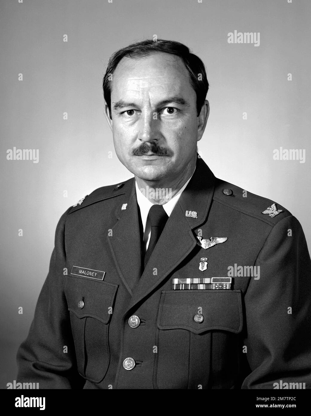 Unknown air force officer hi-res stock photography and images - Alamy