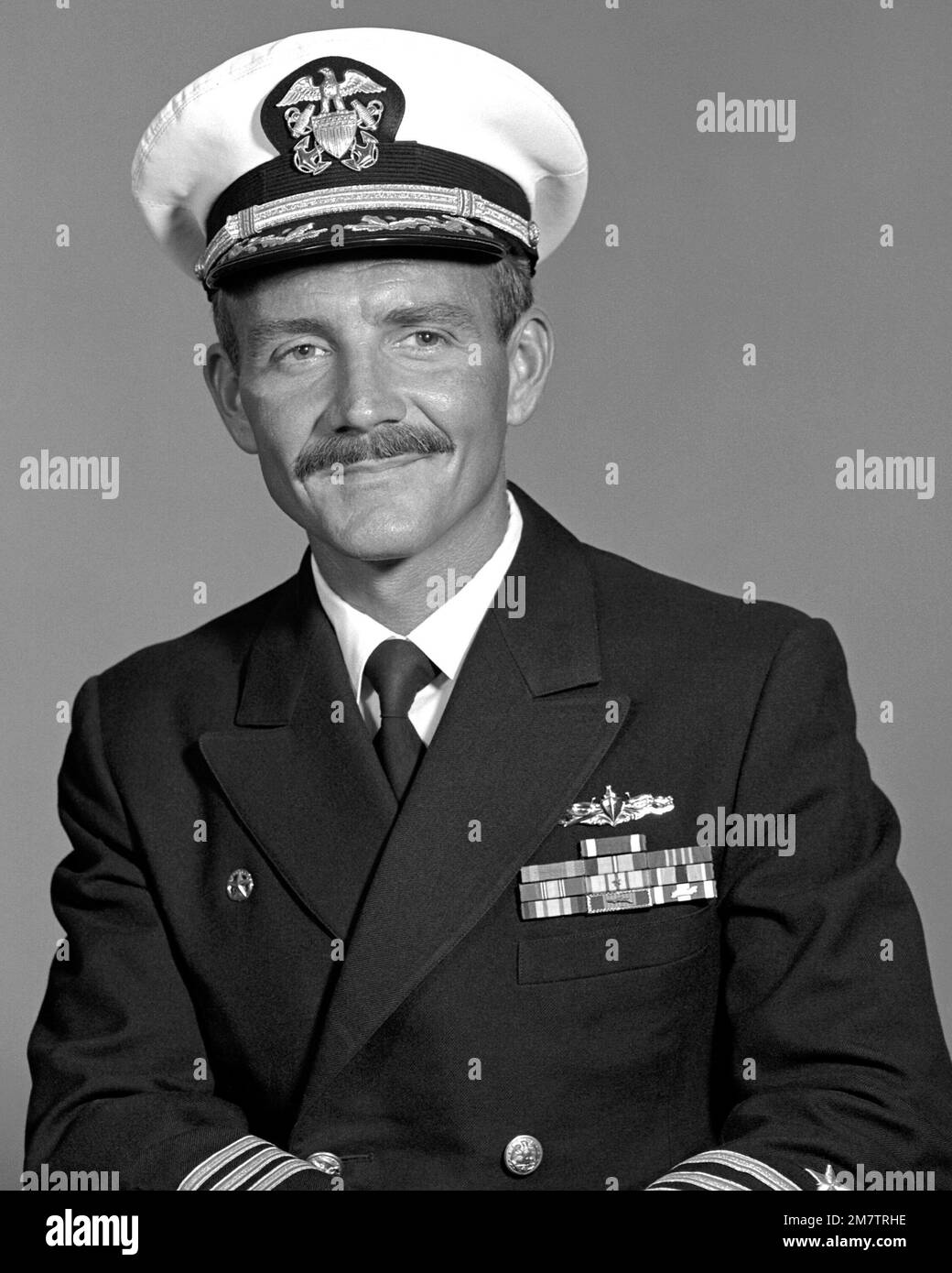 CDR Thomas H. Berns, USN (covered). Country: Unknown Stock Photo - Alamy