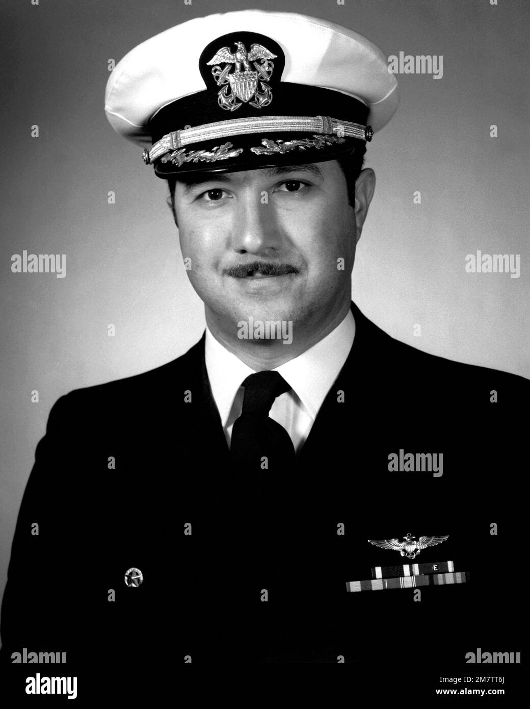 CDR Barton C. Gohmann, USN (covered). Country: Unknown Stock Photo - Alamy