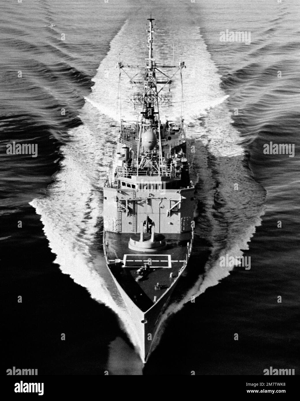 An aerial bow view of the guided missile frigate BOONE (FFG-28 ...
