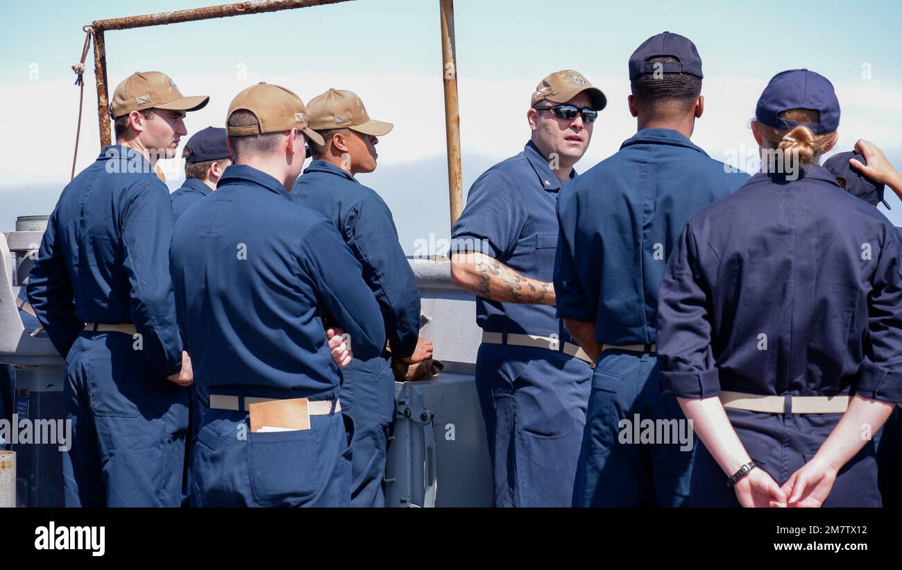 1971 uss hi-res stock photography and images - Alamy