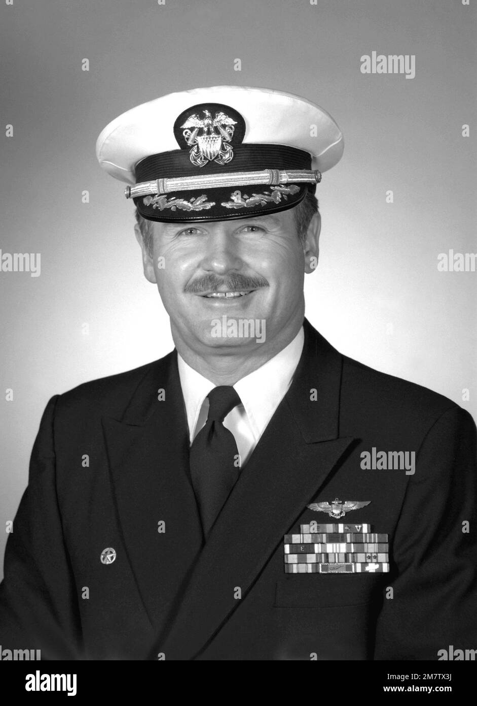 CAPT Donald V. Boecker, USN (covered). Country: Unknown Stock Photo - Alamy
