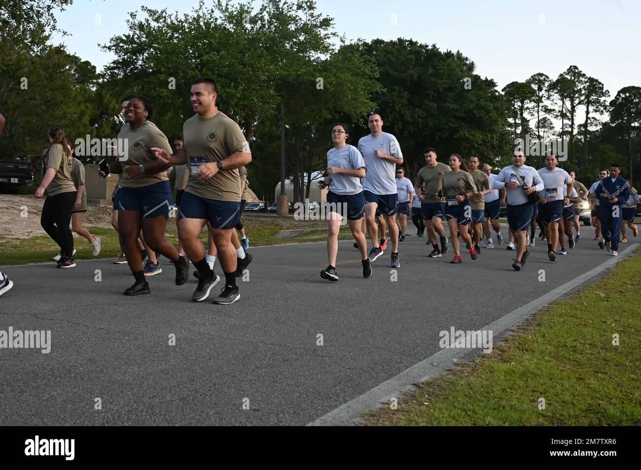 Air Commandos begin their run during Air Force Special Operations ...