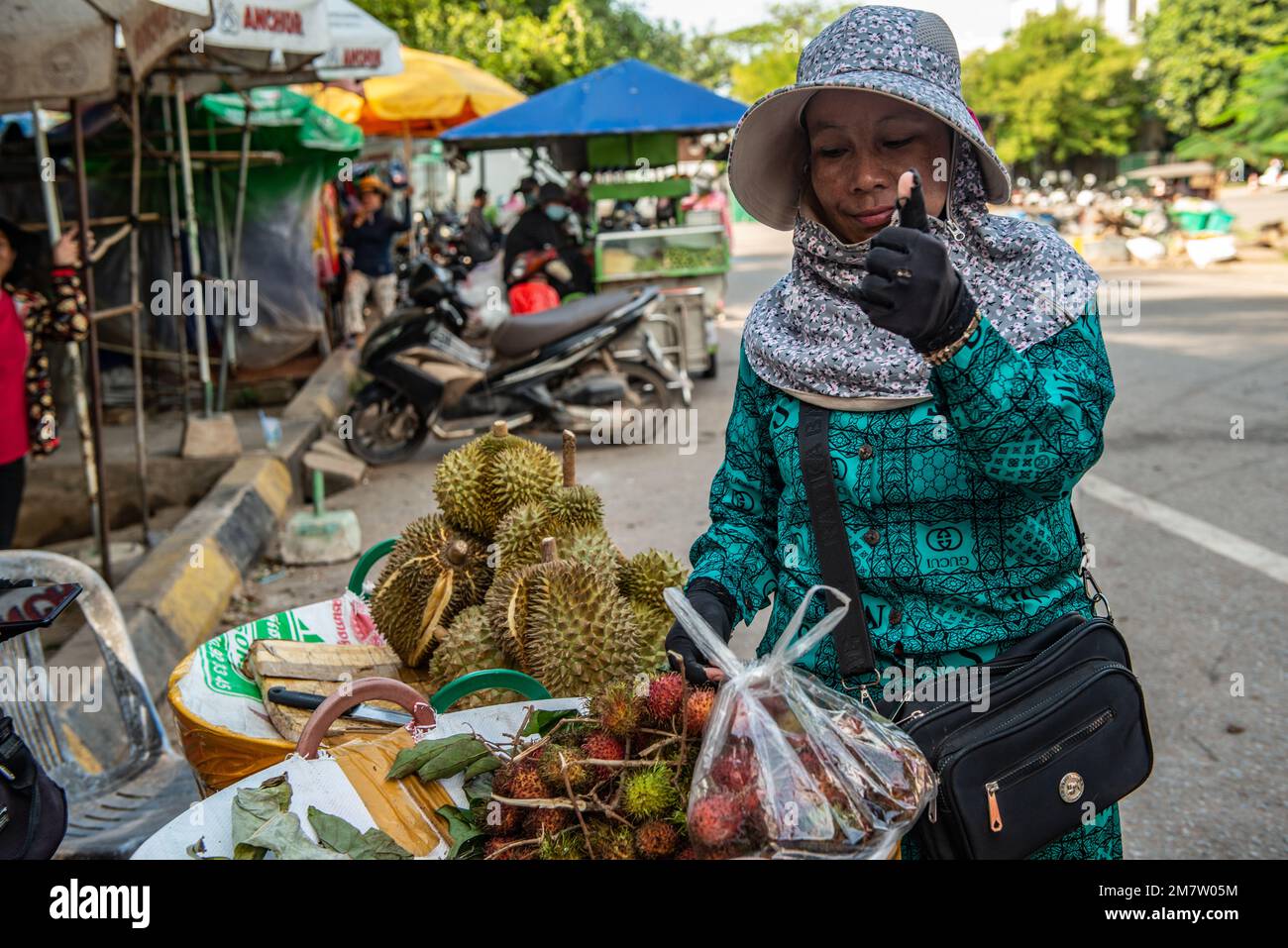 Cambodia, Street Market Stock Photo - Alamy