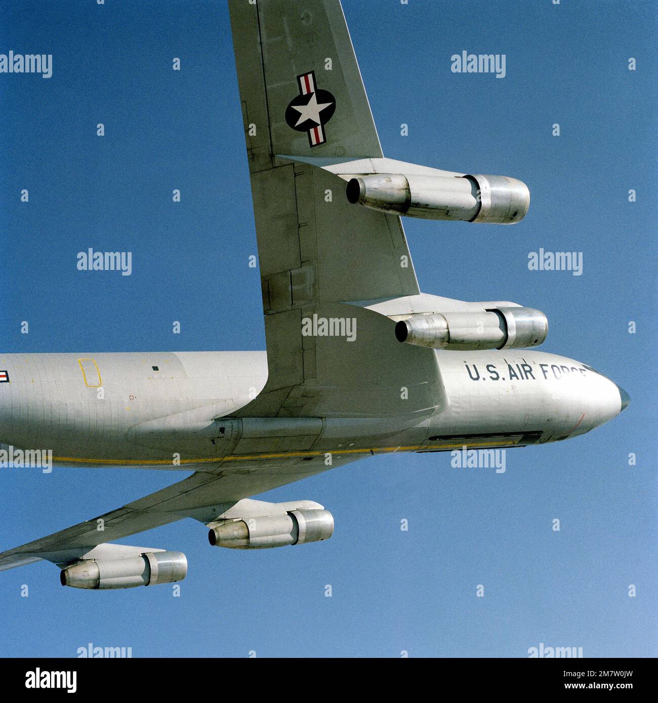 An underside view of a Boeing KC-135/514 Stratotanker aircraft ...