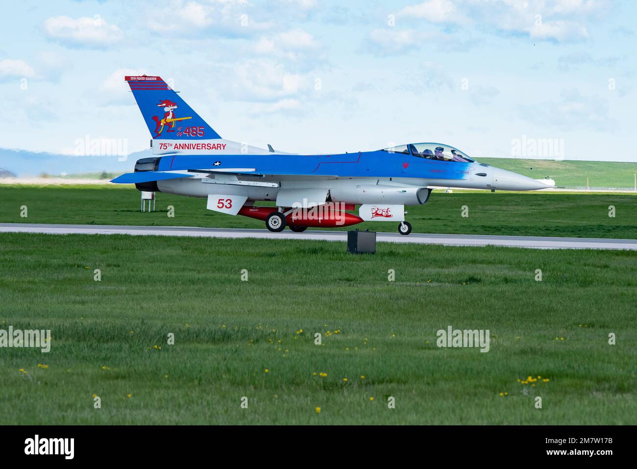 The 114th Fighter Wing’s 75th Anniversary Heritage Jet taxis to it's ...