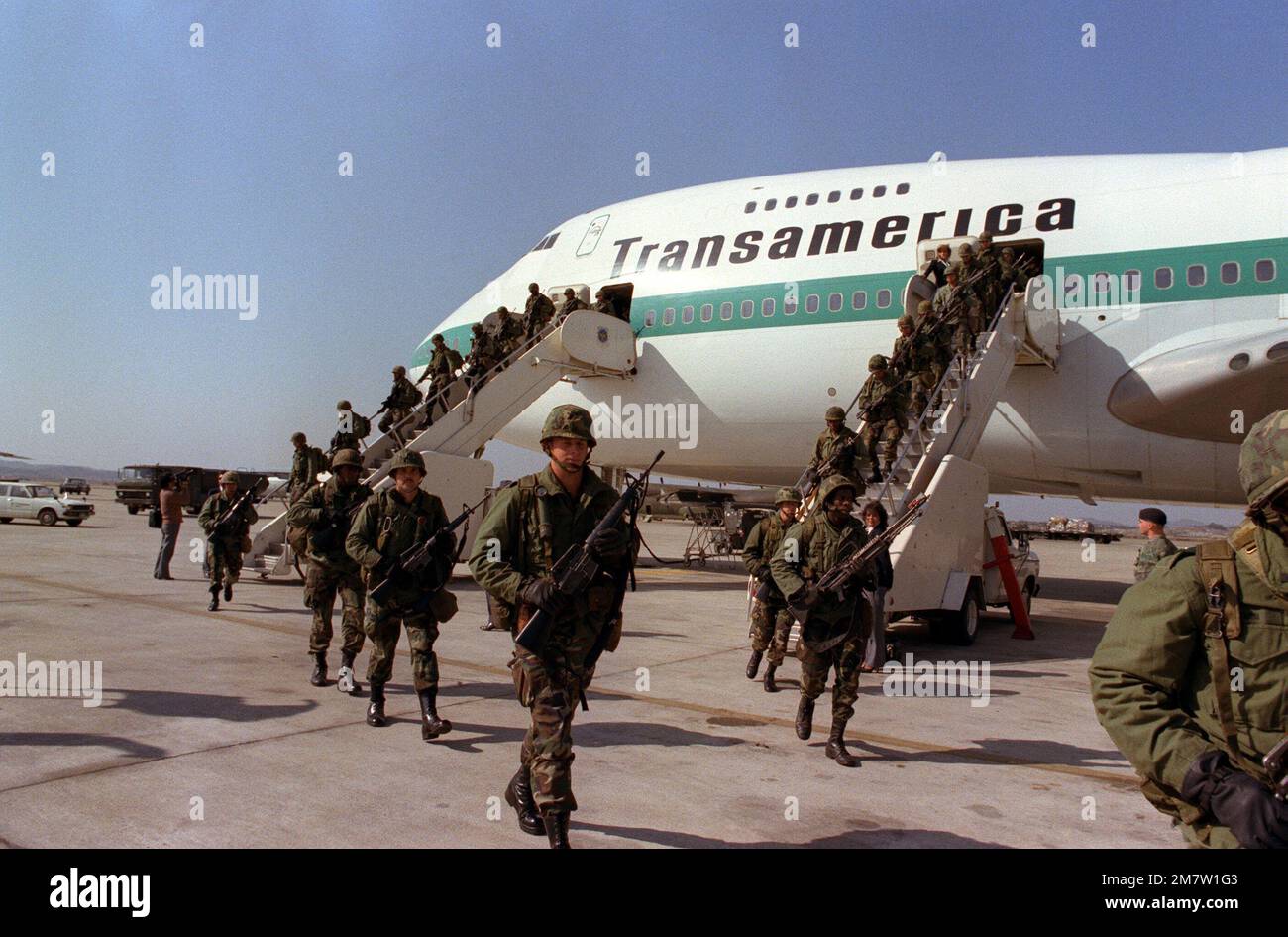 Members of the 1ST Battalion, 35th Infantry, 25th Infantry Division ...
