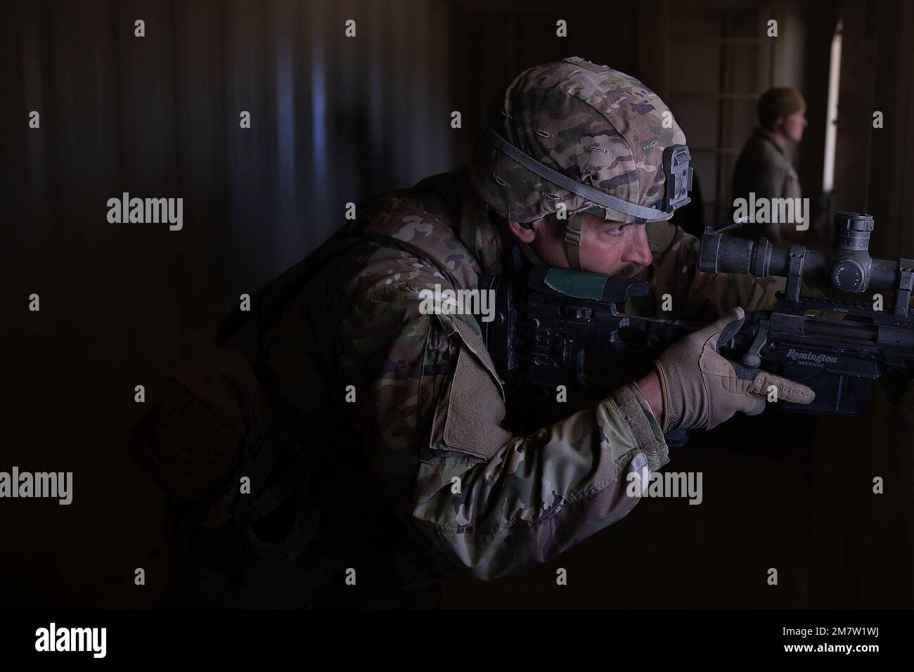 Sniper detection hi-res stock photography and images - Alamy