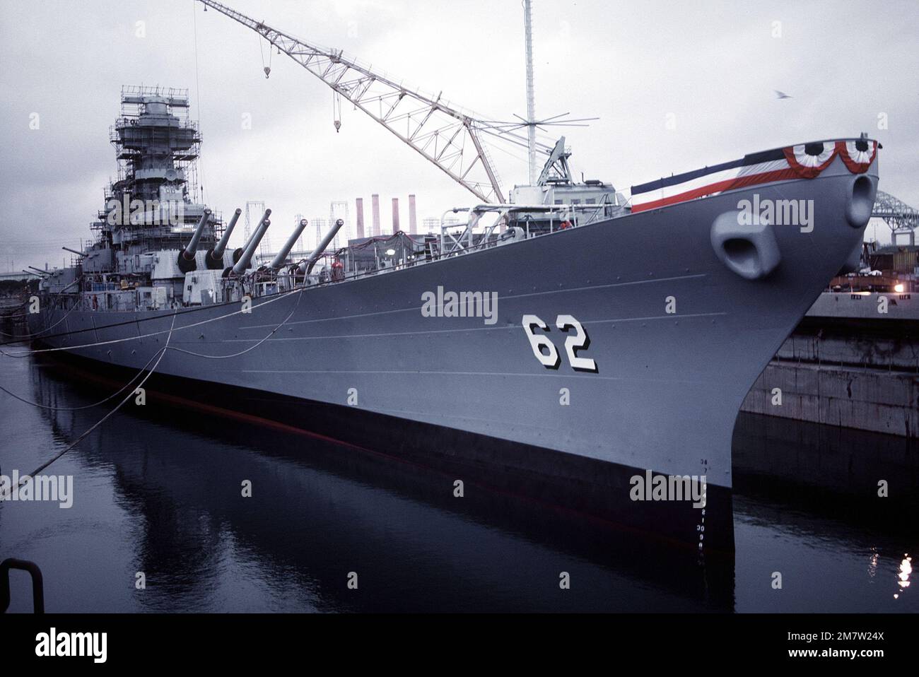 Starboard bow view of the battleship NEW JERSEY (BB-62), afloat in ...