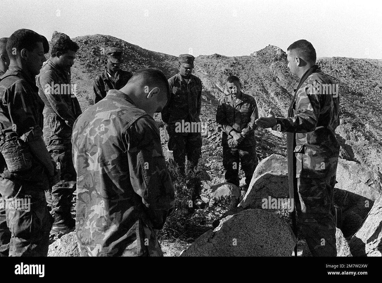 The chaplain of 3rd Battalion, 8th Marine Regiment, conducts mass in ...