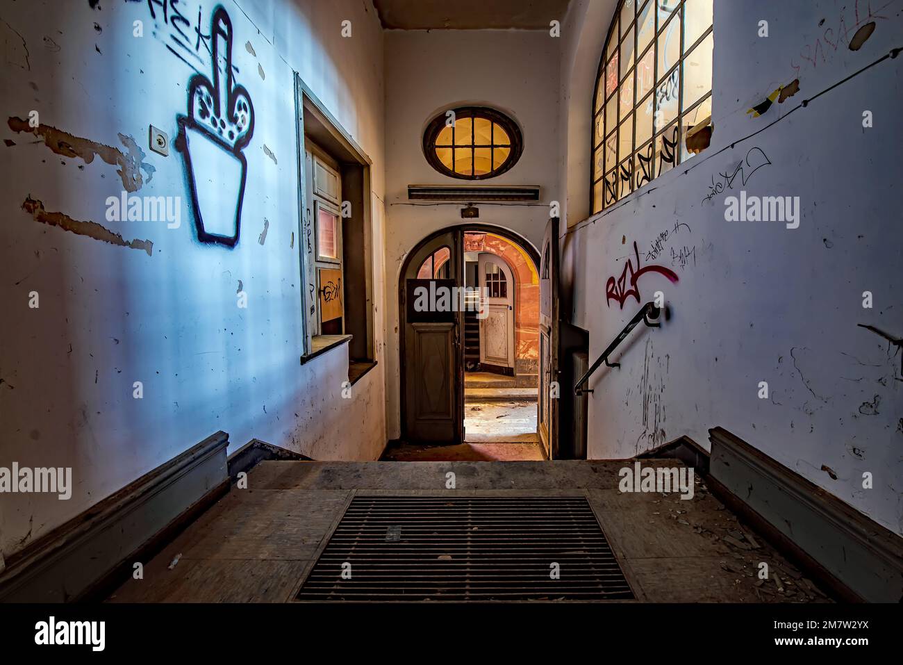 Ausgang hi-res stock photography and images - Alamy