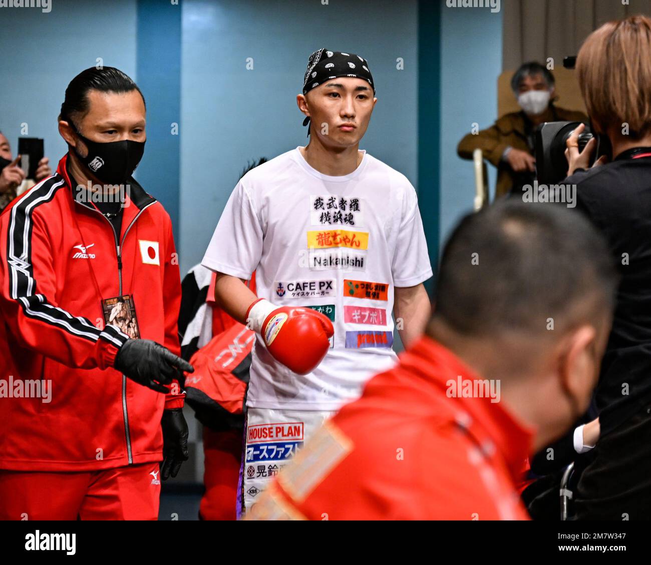 Tokyo, Japan. 10th Jan, 2023. Keisuke Matsumoto and his trainer and ...