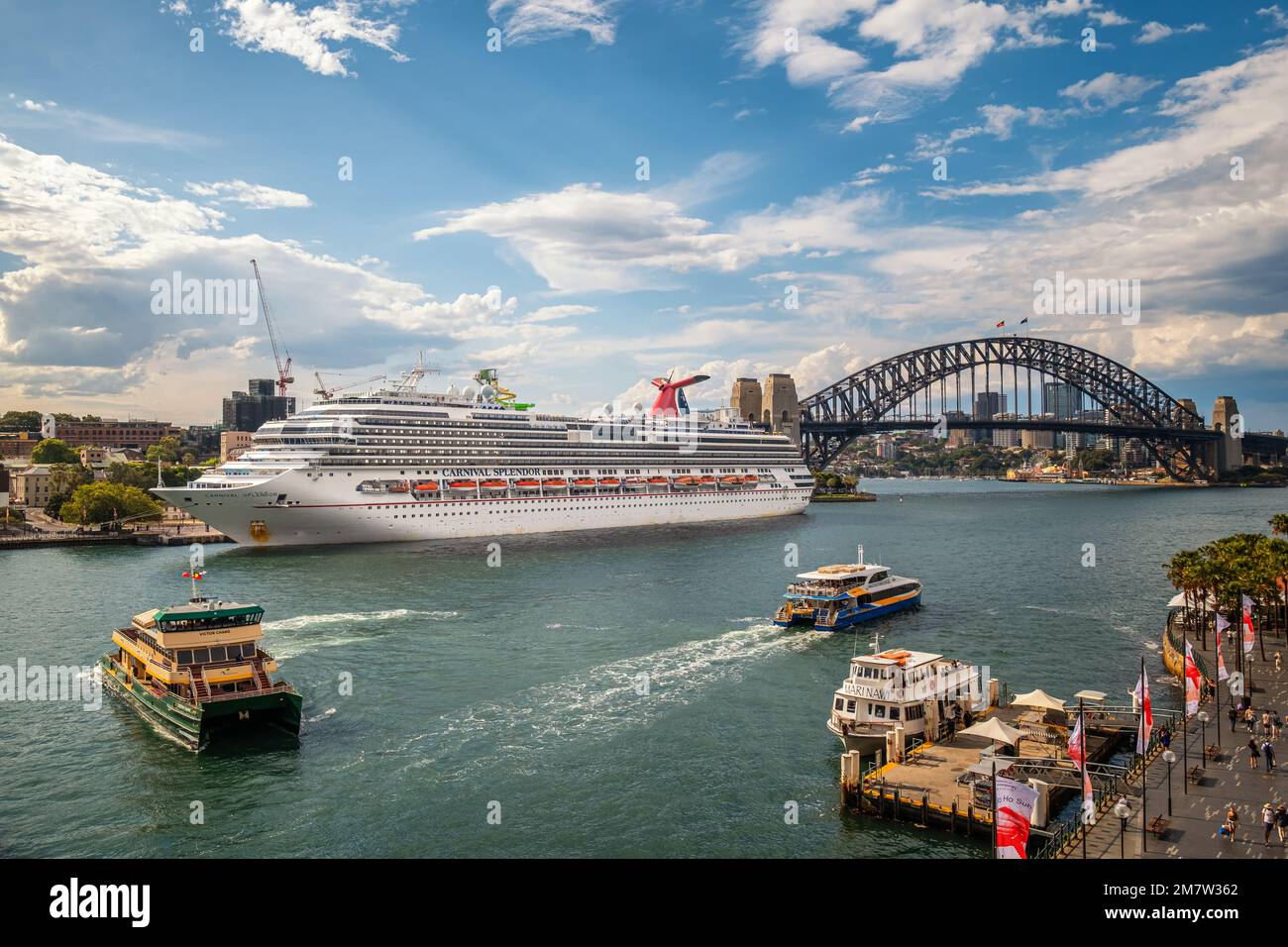 Circular Quay, Sydney, Australia - 5th December 2022: The cruise ship ...