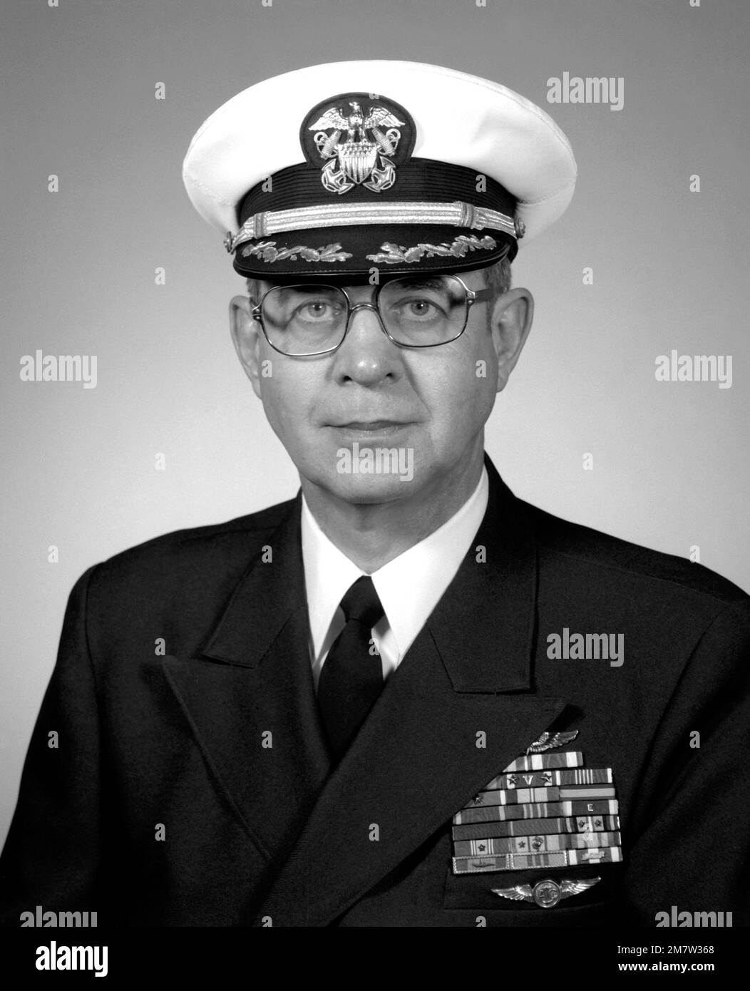 CAPT Hugh F. Lecky Jr., USN (covered). Country: Unknown Stock Photo - Alamy