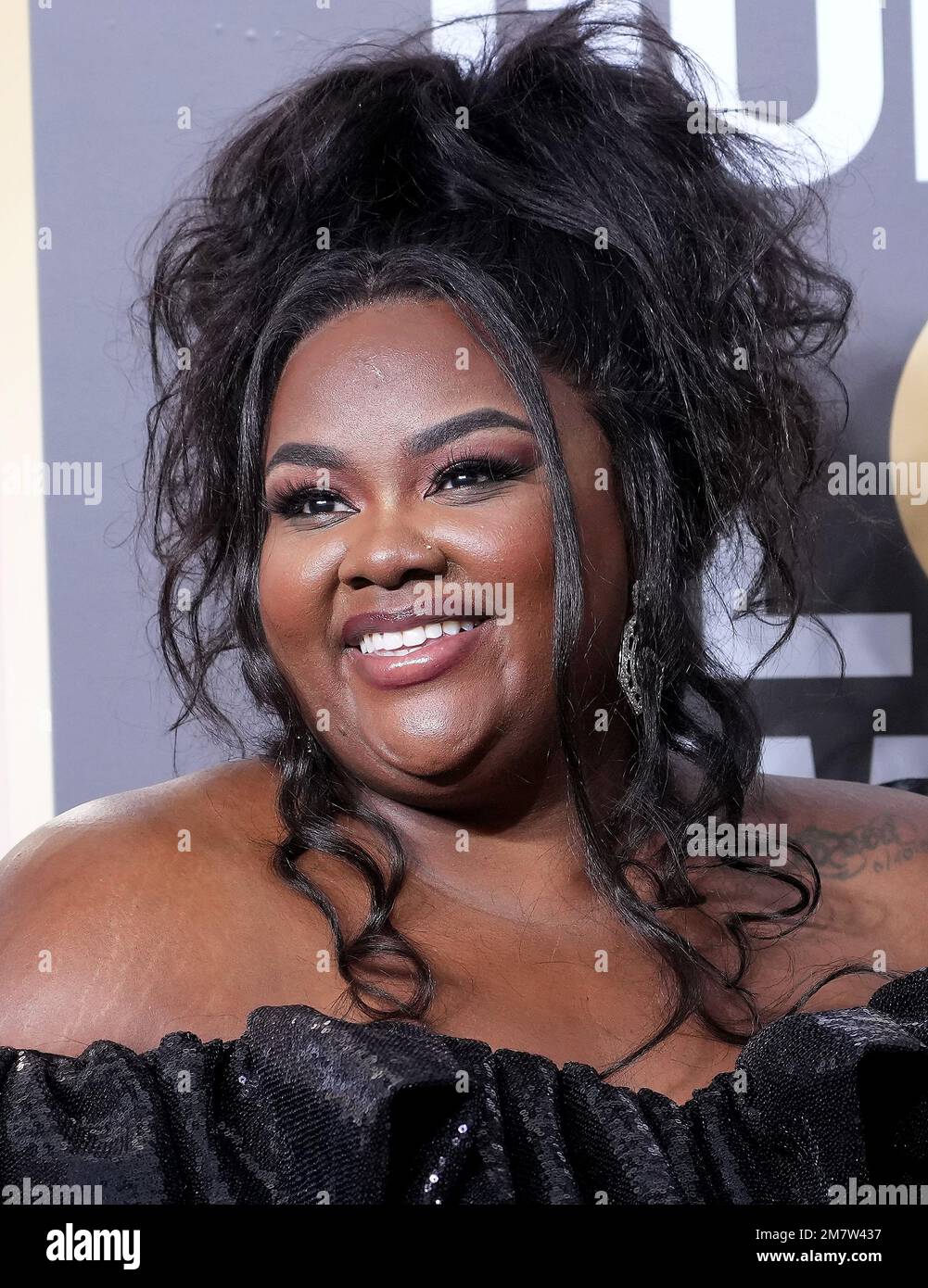 Los Angeles, USA, 10/01/2023, Nicole Byer arrives at the 80th Annual ...