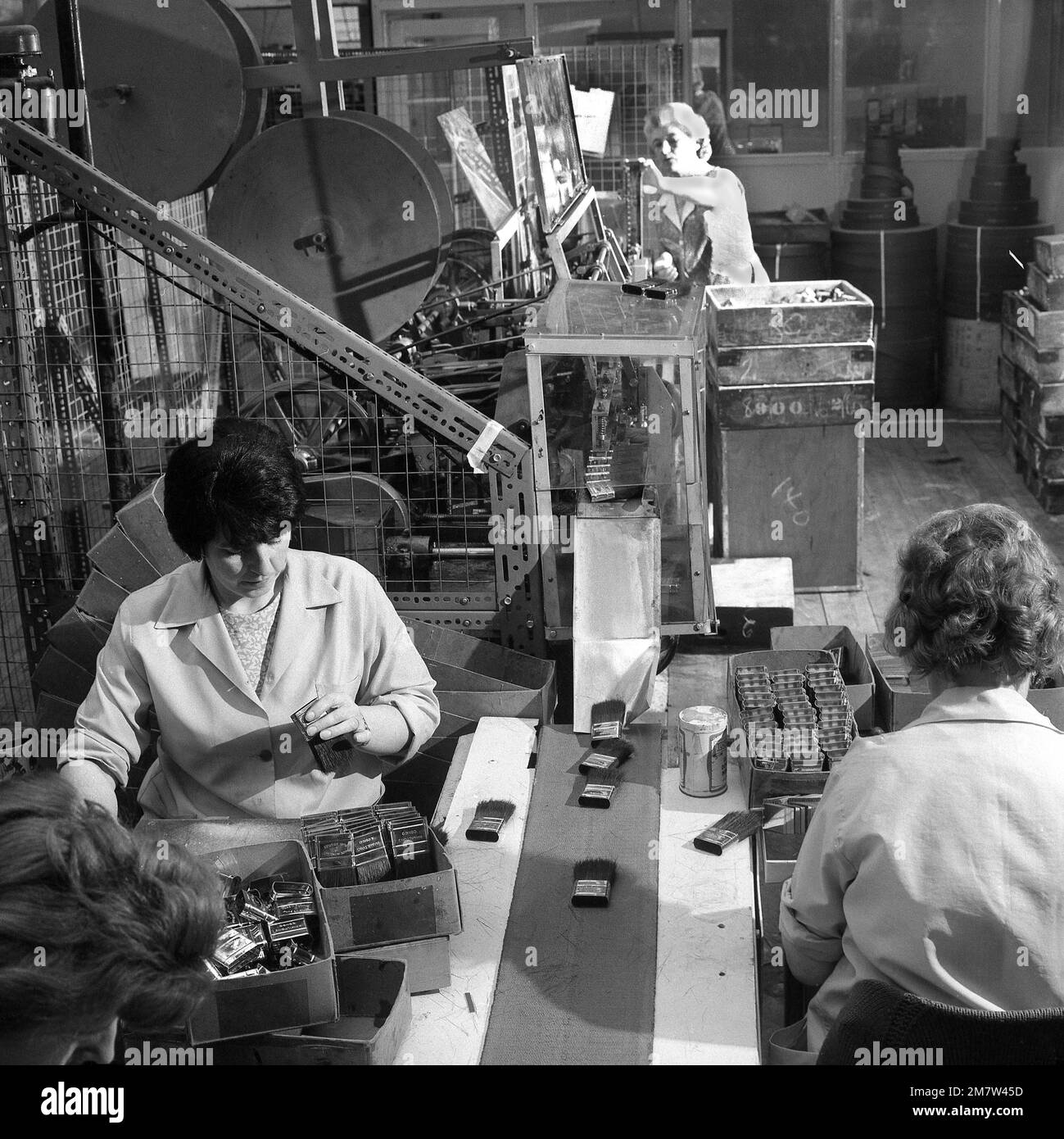 Hamilton & Company paint brush works in Wealdstone Middx 1972 Stock ...