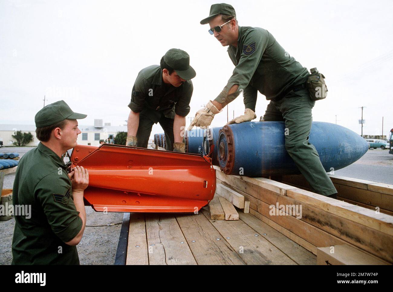 B 52 paso a paso hi-res stock photography and images - Alamy