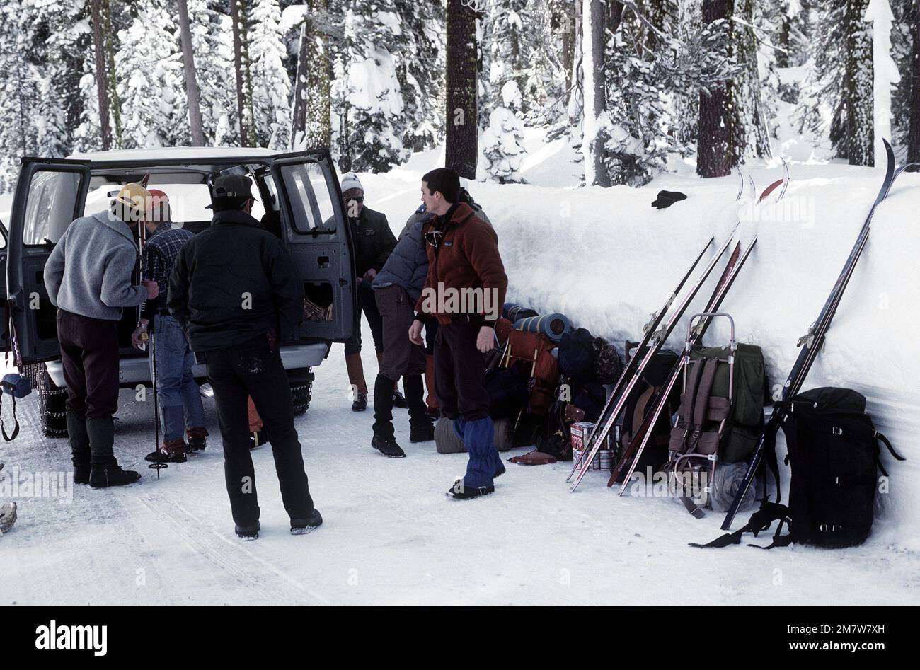 Members of Naval Air Station Lemoore, California, search and rescue ...