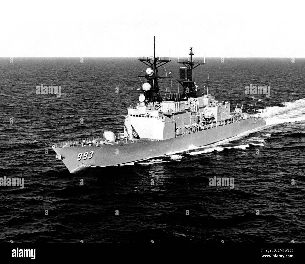 A port bow view of the guided missile destroyer USS KIDD (DDG-993 ...