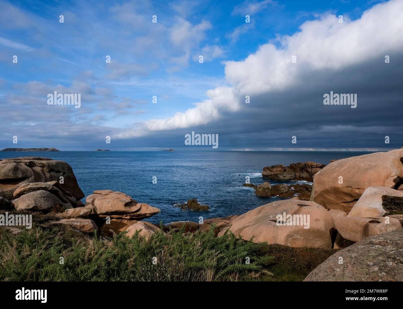 Ploumanach, France. 03rd Oct, 2022. The coastal section Cote de Granit ...