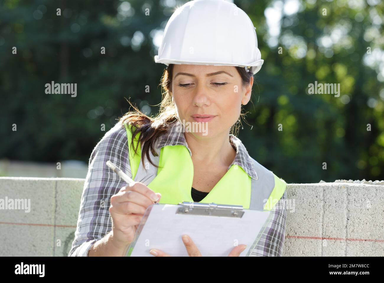 Indian woman portrait engineer hi-res stock photography and images - Alamy