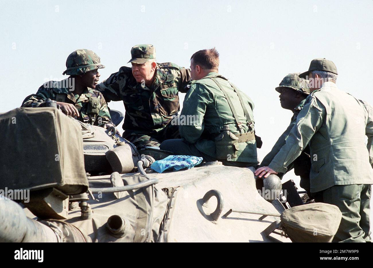 SGT. MAJ. of the Army William A. Connelly quizzes tank operators from ...