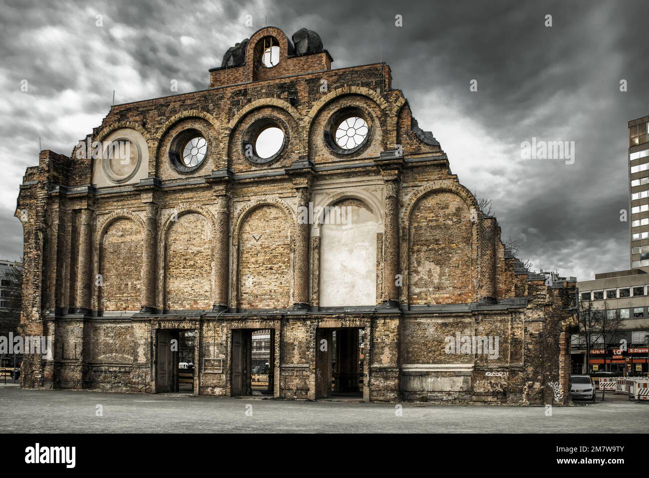 Berlin anhalter bahnhof old station hi-res stock photography and images ...