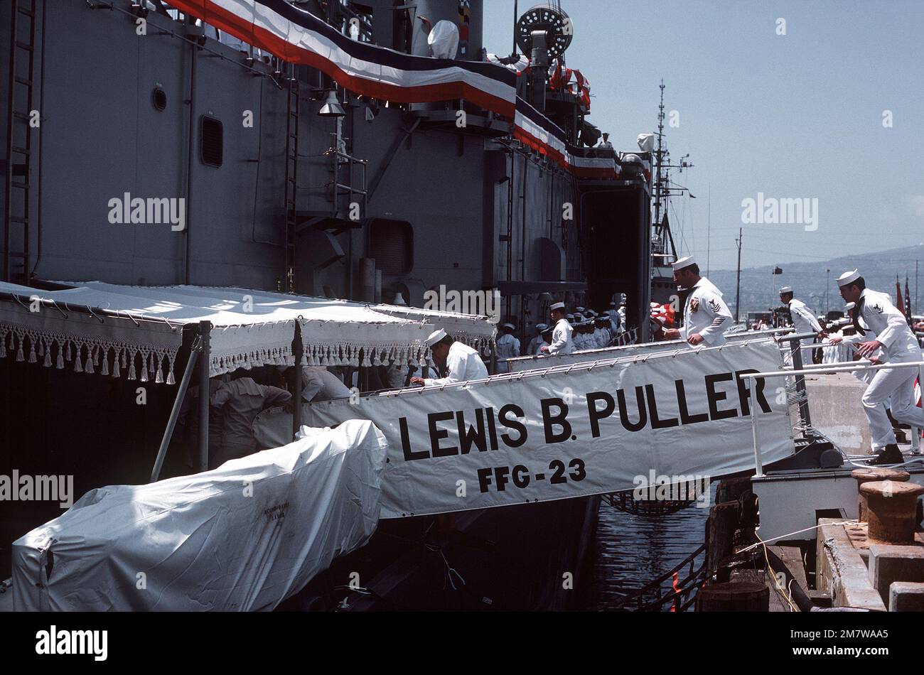 Uss puller crewmen hi-res stock photography and images - Alamy