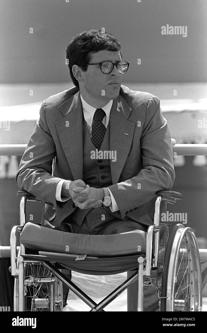 Lewis b puller jr commissioning ceremony Black and White Stock Photos ...