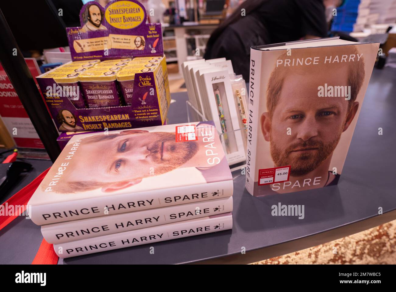 Duke of sussex autobiography hi-res stock photography and images - Alamy