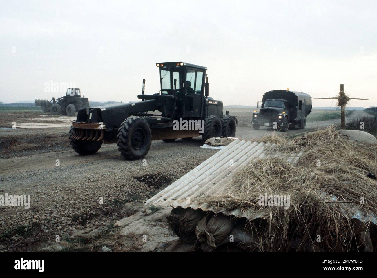 Rapid runway repair hi-res stock photography and images - Alamy